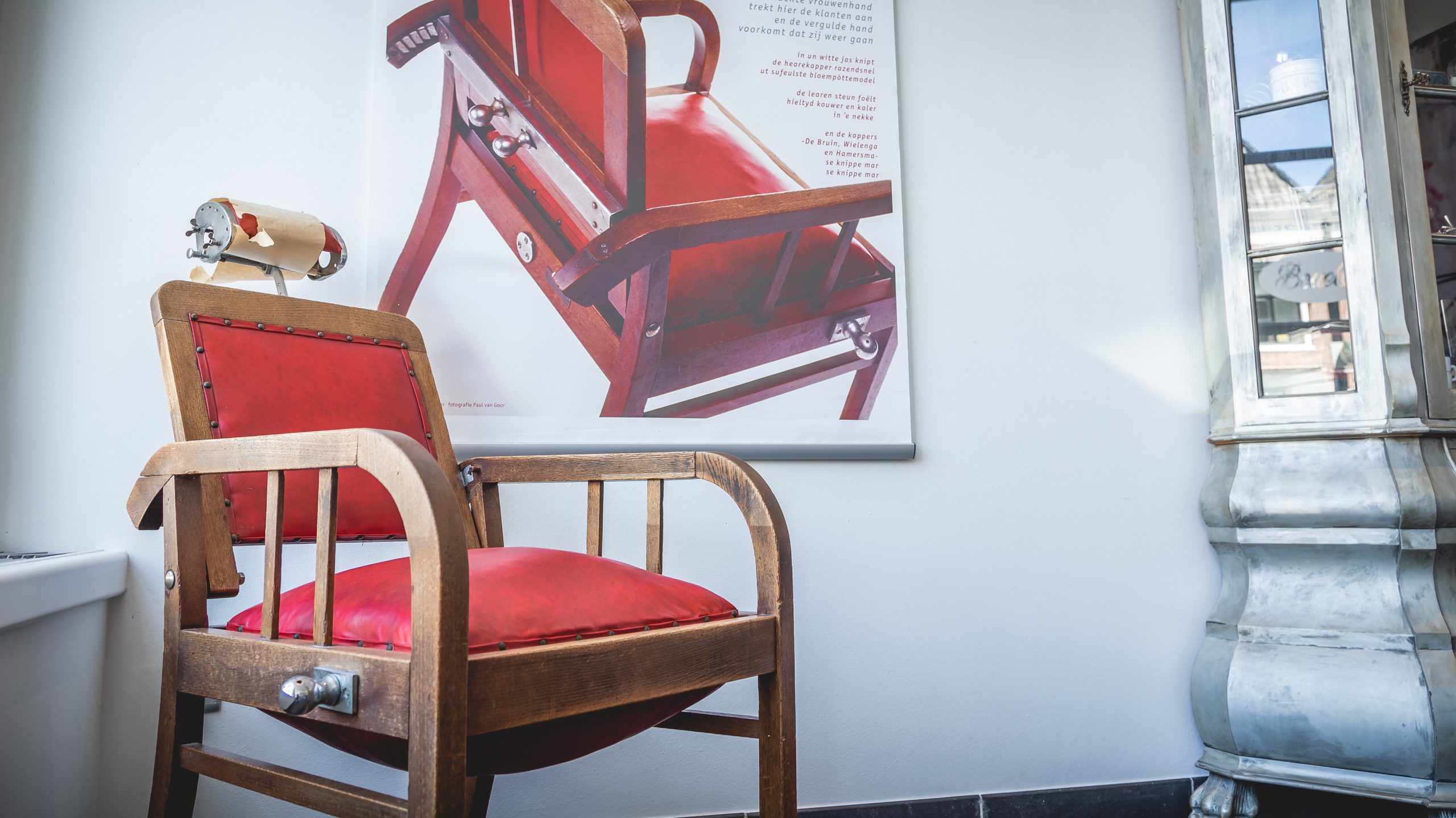 Originele Kappersstoel Kapper Hamersma - Salon Boucle